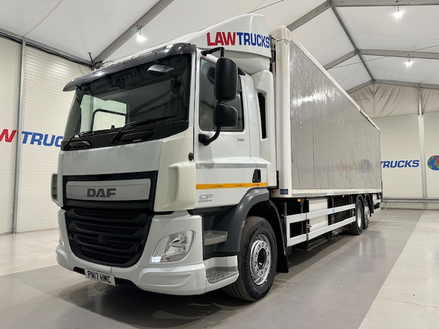 DAF CF 330 Rear Lift Day Cab Fridge Box | Law Trucks