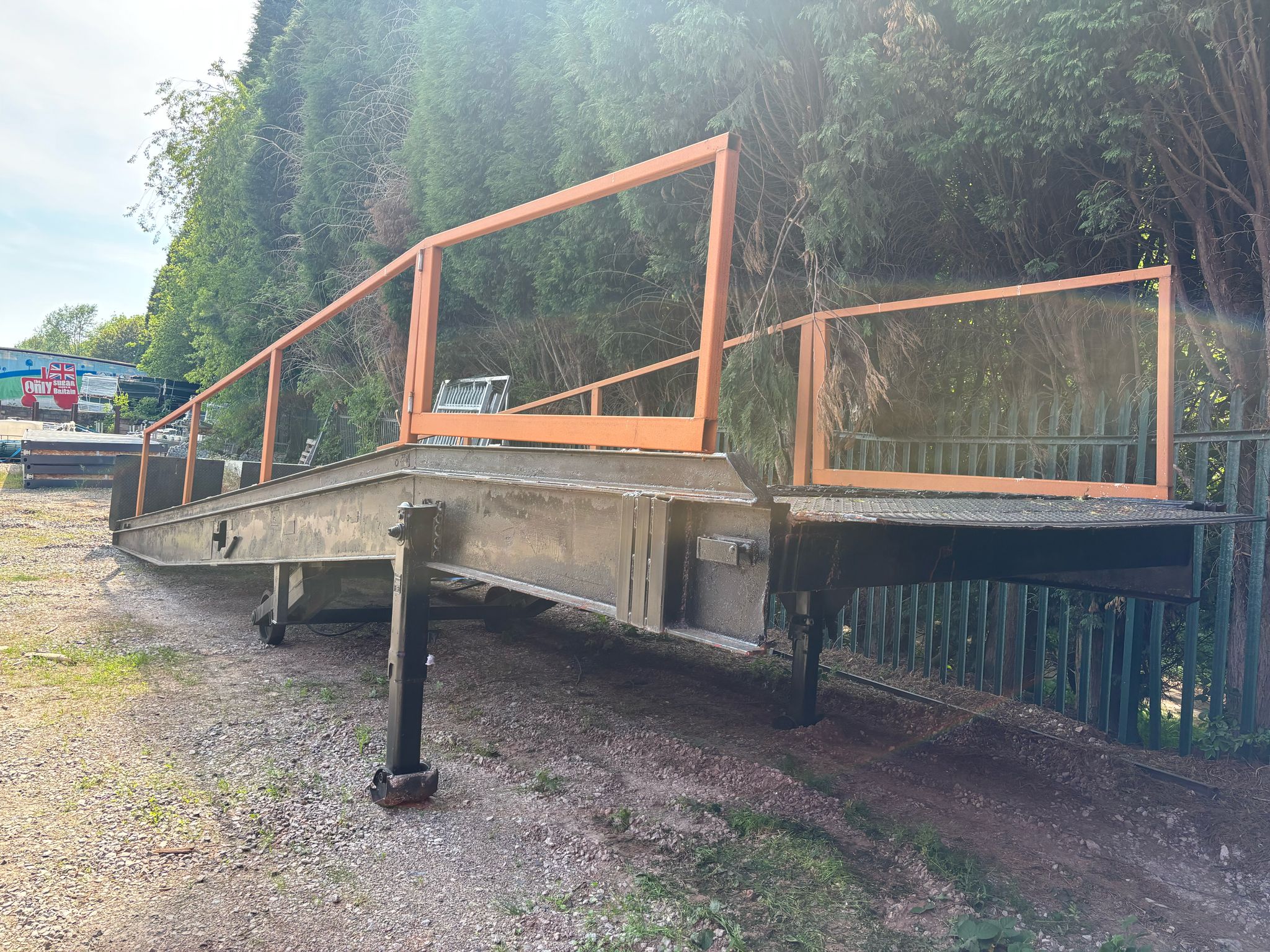 Plant Thorworld Container HGV Loading Ramp | Law Trucks