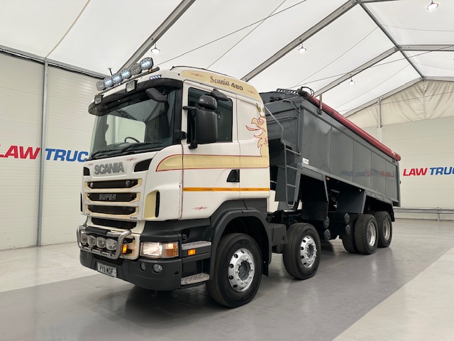 Scania R480 8x4 Sleeper Cab Tipper Manual | Law Trucks