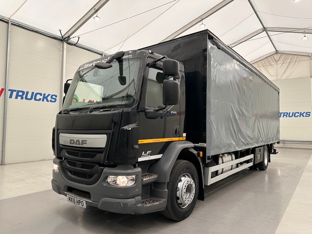 DAF LF 220 4x2 Day Cab Curtainsider | Law Trucks
