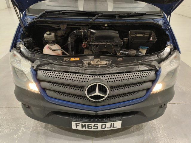 Mercedes Sprinter 313 CDI Mobile Tyre Breakdown Van | Law Trucks