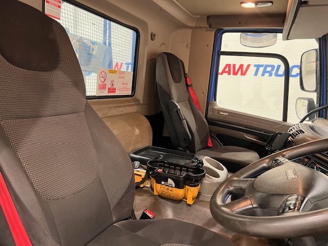 DAF CF75 310 Day Cab Dropside Brick Grab | Law Trucks